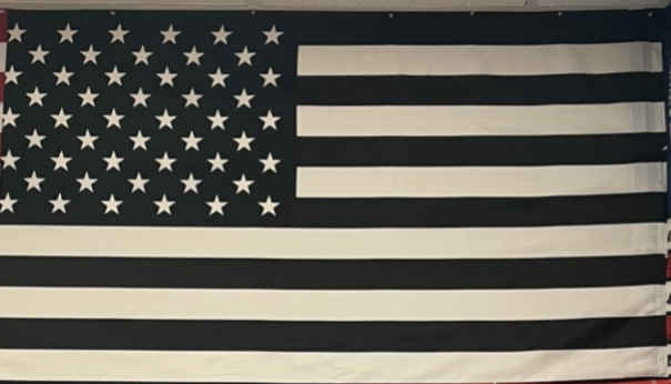 Black and White Service 3'-x-5'-flag Polyester one sided color black a ...
